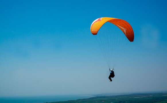 Paralayang Images – Browse 158 Stock Photos, Vectors, and Video | Adobe ...