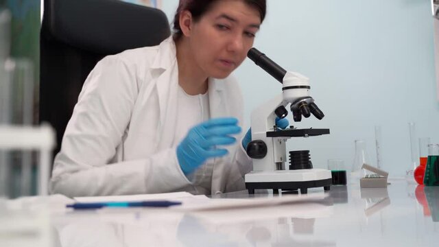 "Doctor Lab" Images – Browse 16 Stock Photos, Vectors, and Video ...