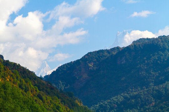 รูปภาพLandruk – เลือกดูภาพถ่ายสต็อก เวกเตอร์ และวิดีโอ113 | Adobe Stock