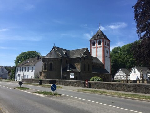 「Odenthal」の画像 - 374 件の Stock 写真、ベクターおよびビデオ | Adobe Stock