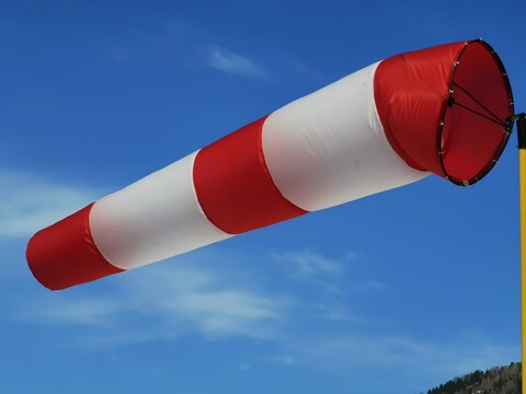 「Airsock」の画像 - 207 件の Stock 写真、ベクターおよびビデオ | Adobe Stock