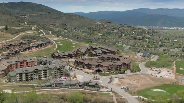 Obrazy ("Park City") — zdjęcia, wektory i wideo bez tantiem (10,270 ...