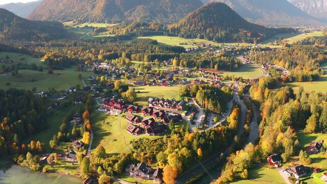 Liezen Imagens – Procure 823 fotos, vetores e vídeos | Adobe Stock