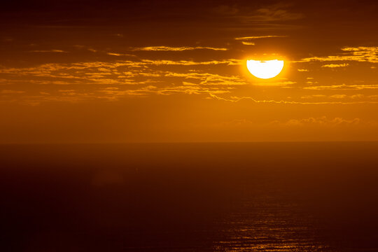 "Sonne Hinter Wolken" Images – Browse 66 Stock Photos, Vectors, and ...