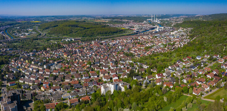 รูปภาพPlochingen – เลือกดูภาพถ่ายสต็อก เวกเตอร์ และวิดีโอ265 | Adobe Stock