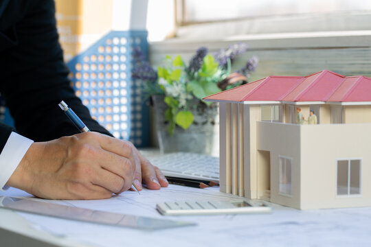 設計者 Images – Browse 294 Stock Photos, Vectors, and Video | Adobe Stock