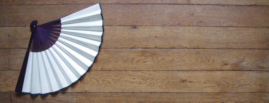 「Eventaille」の画像 - 267 件の Stock 写真、ベクターおよびビデオ | Adobe Stock