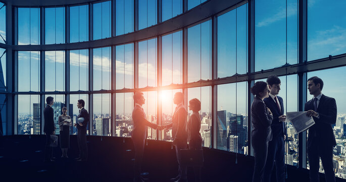 Gesprächsrunde-Bilder: Stock-Fotos & -Videos. | Adobe Stock