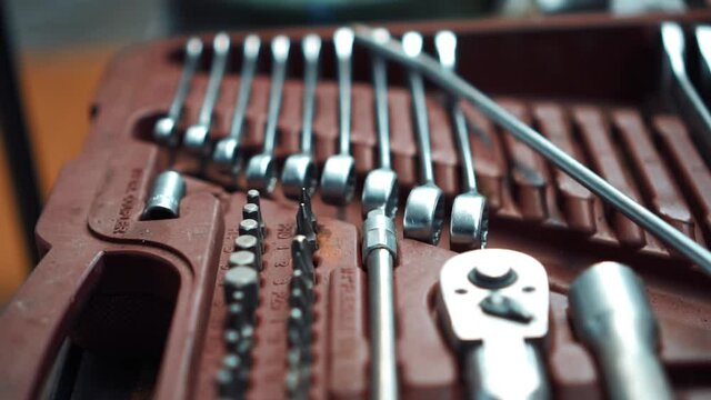 "Mechanical Tools" Imagens – Procure 310 fotos, vetores e vídeos ...