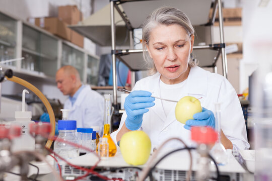 รูปภาพBiochemist – เลือกดูภาพถ่ายสต็อก เวกเตอร์ และวิดีโอ28,627 | Adobe ...