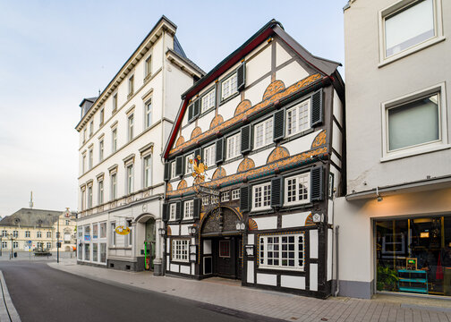 รูปภาพLippstadt – เลือกดูภาพถ่ายสต็อก เวกเตอร์ และวิดีโอ2,426 | Adobe Stock