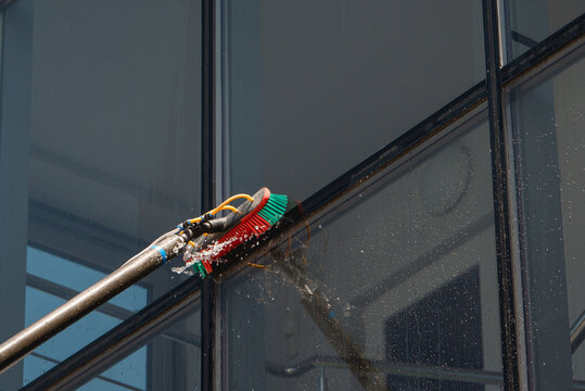 Window-Washer Images – Browse 25 Stock Photos, Vectors, and Video ...