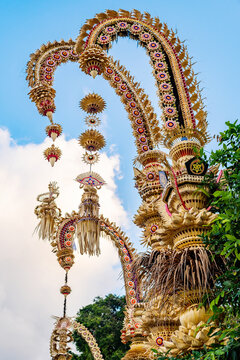 「Penjor」の写真素材 | 341件の無料イラスト画像 | Adobe Stock