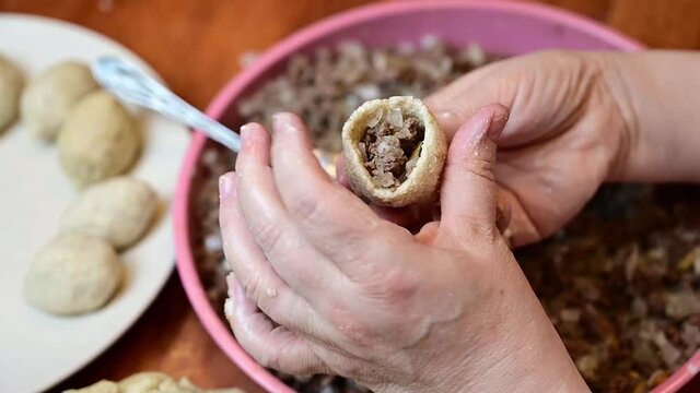 รูปภาพKubbah – เลือกดูภาพถ่ายสต็อก เวกเตอร์ และวิดีโอ252 | Adobe Stock