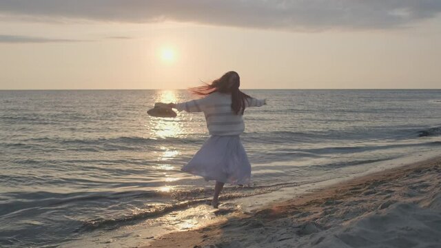 Pinafored Images – Browse 5,532 Stock Photos, Vectors, and Video ...