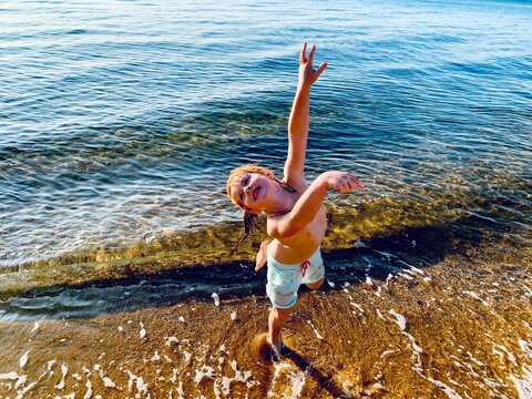 22,881 BEST Shirtless Girl IMAGES, STOCK PHOTOS & VECTORS | Adobe Stock