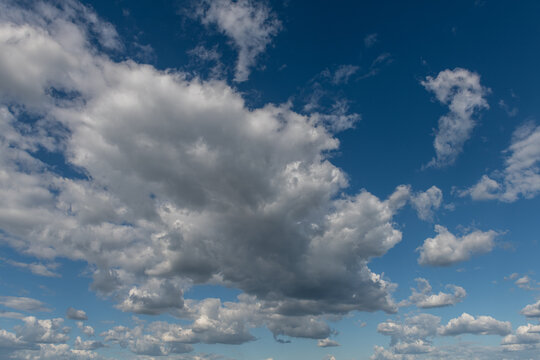 รูปภาพCumulon – เลือกดูภาพถ่ายสต็อก เวกเตอร์ และวิดีโอ100 | Adobe Stock