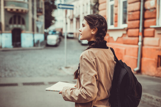 Aberrated Billeder – Gennemse 11,892 stockfotos, vektorer og videoer ...