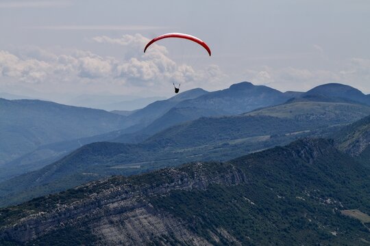 Paraplane bilder – Bläddra bland 2,796 stockfoton, vektorer och videor ...
