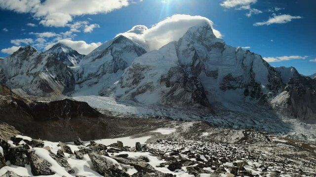 รูปภาพ"Kala Patthar" – เลือกดูภาพถ่ายสต็อก เวกเตอร์ และวิดีโอ1,254 ...