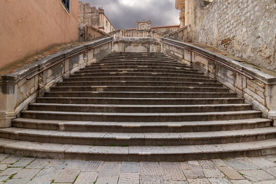 Throne Step Images – Browse 1,293 Stock Photos, Vectors, and Video ...