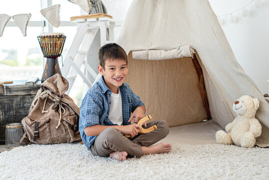 Tweaker bilder – Bläddra bland 102 stockfoton, vektorer och videor ...