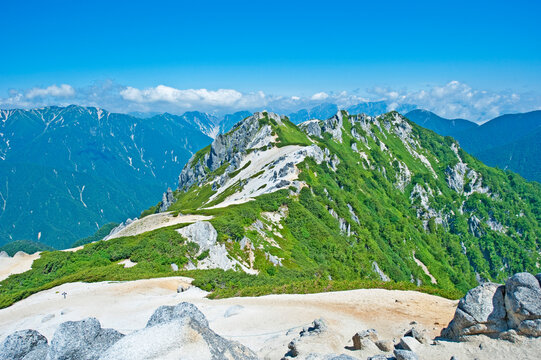 「日本アルプス山脈」の写真素材 | 9,937件の無料イラスト画像 | Adobe Stock