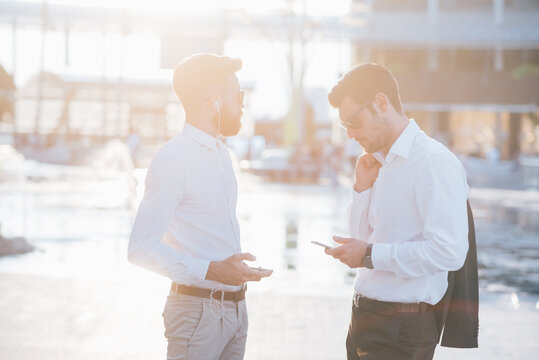 รูปภาพPhub – เลือกดูภาพถ่ายสต็อก เวกเตอร์ และวิดีโอ2,338 | Adobe Stock