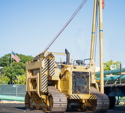 Midwestern Side Boom Pipe Layer Clipart