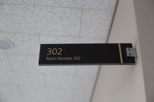 「302」の画像 - 767 件の Stock 写真、ベクターおよびビデオ | Adobe Stock