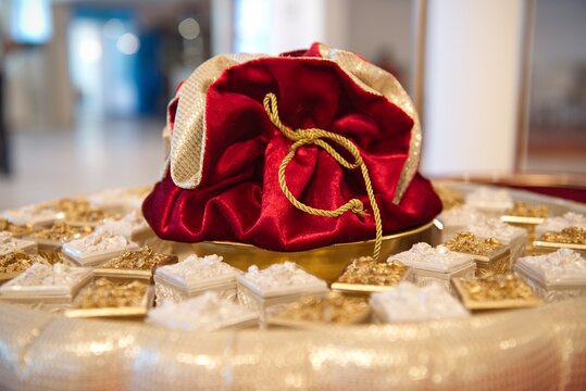 Khoncha Bilder – Durchsuchen 162 Archivfotos, Vektorgrafiken und Videos ...