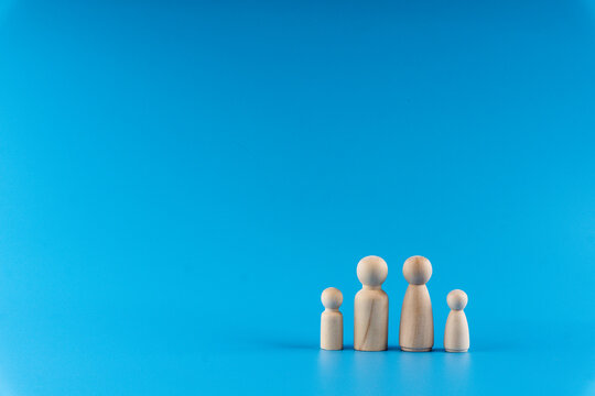 Family Travel Blue Background Images – Browse 67,306 Stock Photos ...