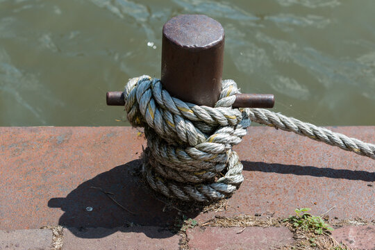 "Bitte D'amarrage" Imagens – Procure 196 fotos, vetores e vídeos ...