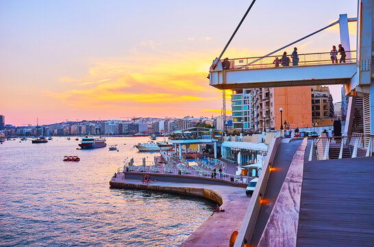 "Northern Harbor" Billeder – Gennemse 125 stockfotos, vektorer og ...