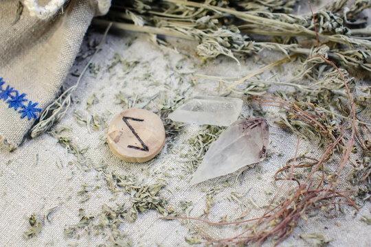 「Iwaz」の写真素材 | 7件の無料イラスト画像 | Adobe Stock