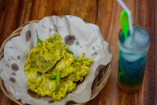 รูปภาพMendoan – เลือกดูภาพถ่ายสต็อก เวกเตอร์ และวิดีโอ556 | Adobe Stock