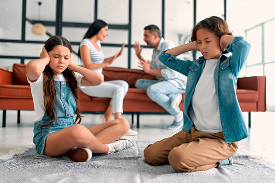 Mother Daughters Angry Sisters Problem Home Images Browse 244 Stock