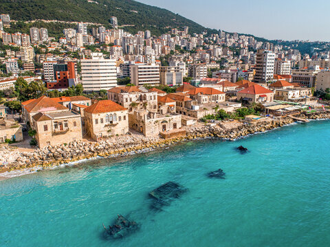 「Jounieh」の画像 - 341 件の Stock 写真、ベクターおよびビデオ | Adobe Stock