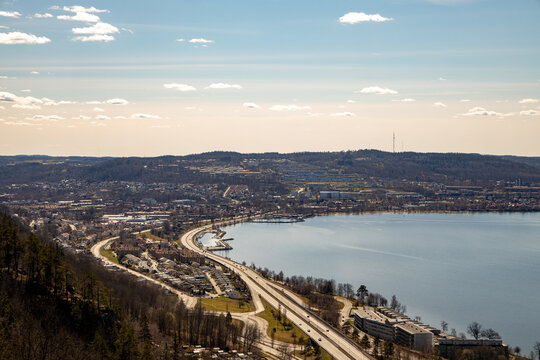 「Huskvarna」の写真素材 | 67件の無料イラスト画像 | Adobe Stock