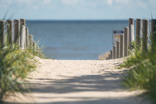 Strandweg Images – Browse 1,156 Stock Photos, Vectors, and Video ...