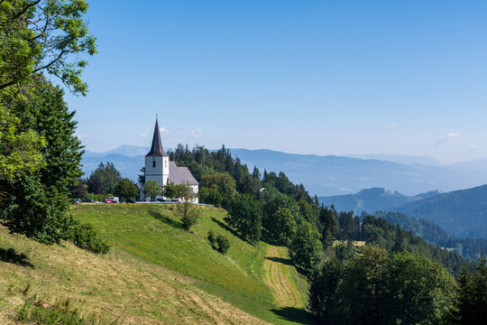รูปภาพFrauenberg – เลือกดูภาพถ่ายสต็อก เวกเตอร์ และวิดีโอ394 | Adobe Stock
