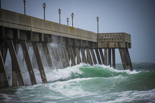 "Storm Surge" Images – Browse 9,908 Stock Photos, Vectors, and Video ...