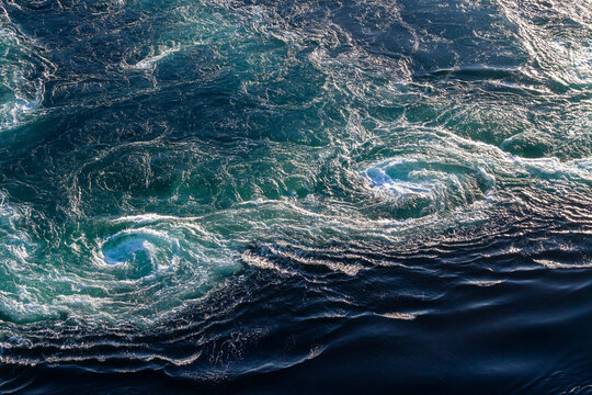 Malstrom Bilder – Durchsuchen 191 Archivfotos, Vektorgrafiken und Videos | Adobe Stock