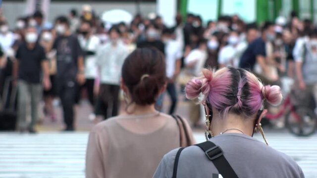 Summer Social Distance Images – Browse 28,965 Stock Photos, Vectors ...