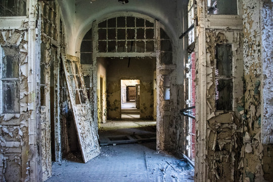 Yperite Bilder – Durchsuchen 13,865 Archivfotos, Vektorgrafiken und ...