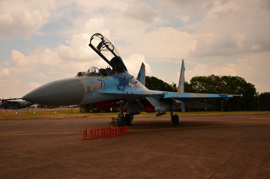 รูปภาพFlanker – เลือกดูภาพถ่ายสต็อก เวกเตอร์ และวิดีโอ1,267 | Adobe Stock