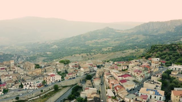 Paese Images – Parcourir 50,601 le catalogue de photos, vecteurs et ...