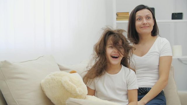 Disarranged Bilder – Durchsuchen 731 Archivfotos, Vektorgrafiken und ...