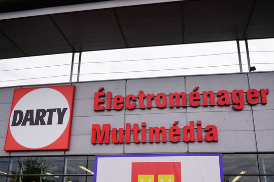 Darty Bilder – Durchsuchen 110 Archivfotos, Vektorgrafiken und Videos ...