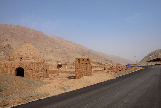 Tarimbecken Bilder – Durchsuchen 310 Archivfotos, Vektorgrafiken und ...